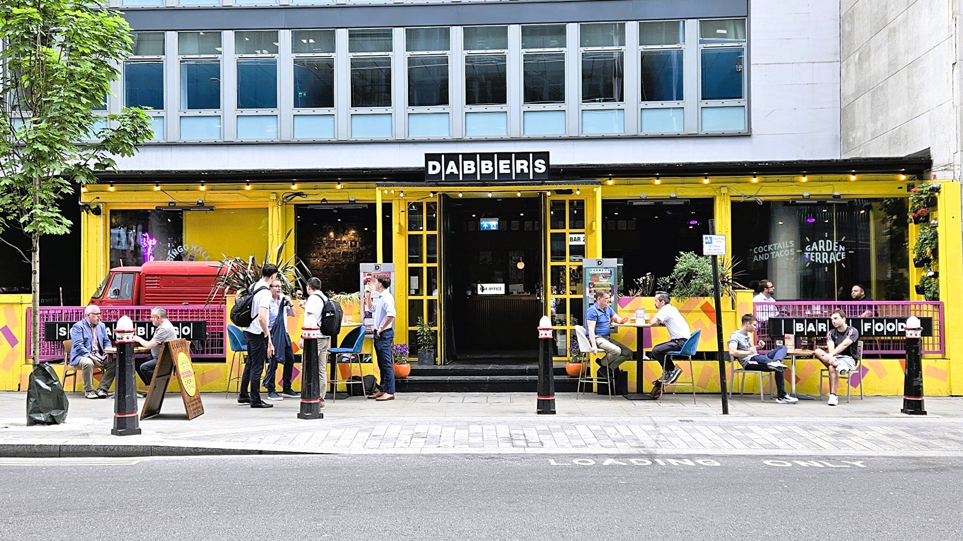 DABBERS SOCIAL - LONDON – Dabbers Social