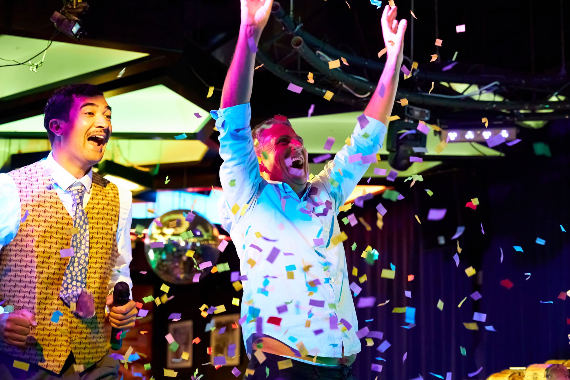 ABOUT US - Eclectic, inclusive and entertaining in town! – Dabbers Social